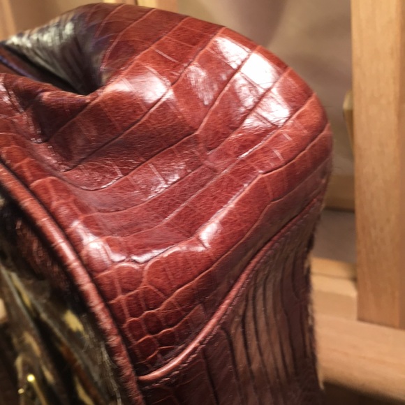 Isabella Fiore | Bags | Isabella Fiore Leather Purse | Poshmark